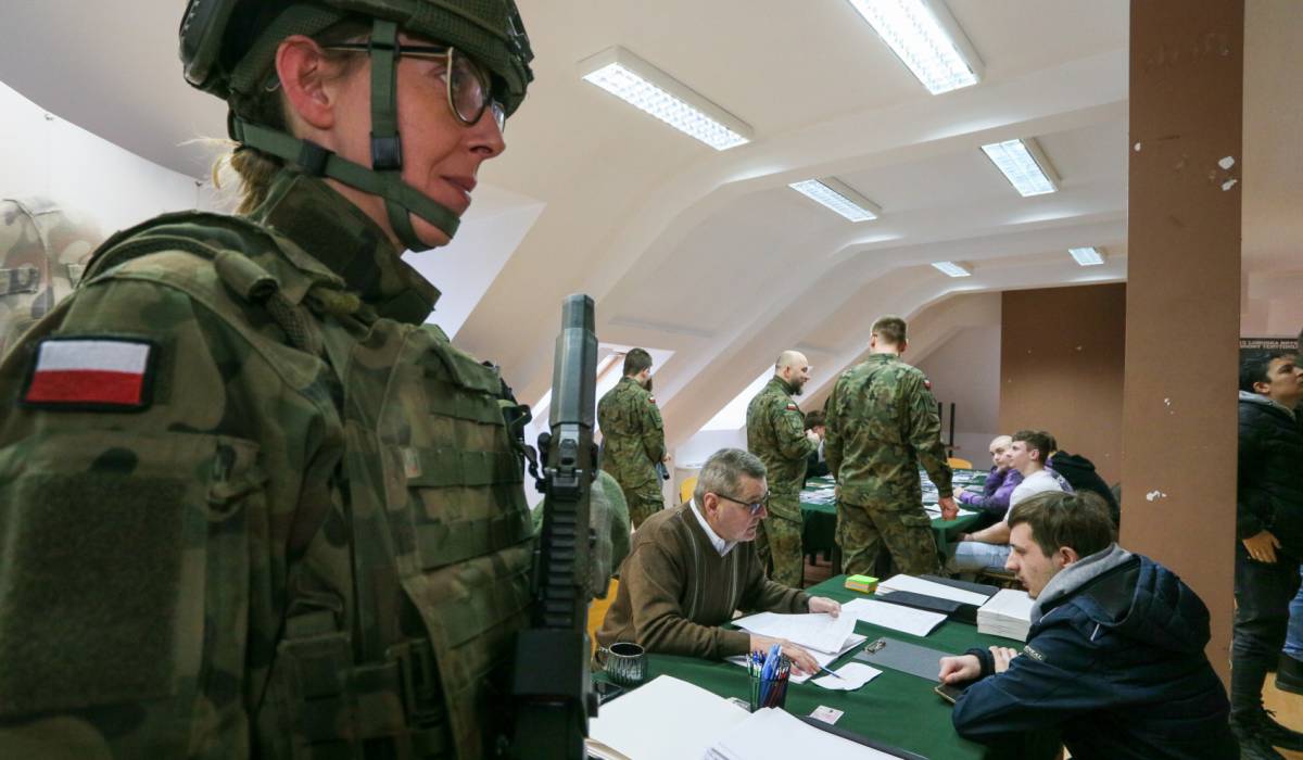 Kwalifikacja wojskowa 2025. Kto musi stawić się przed komisją wojskową? - Hot News - MAXX News ...